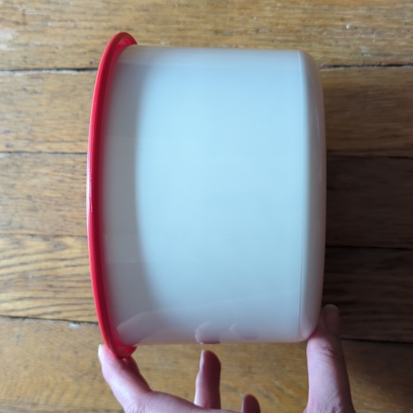 Tupperware | Kitchen | Tupperware One Touch Canister White 279a With ...